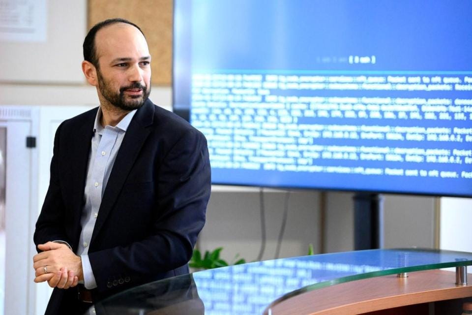 BB84 Protocol: Quantum Cryptography’s Foundation | by Giorgio Grigolo ...