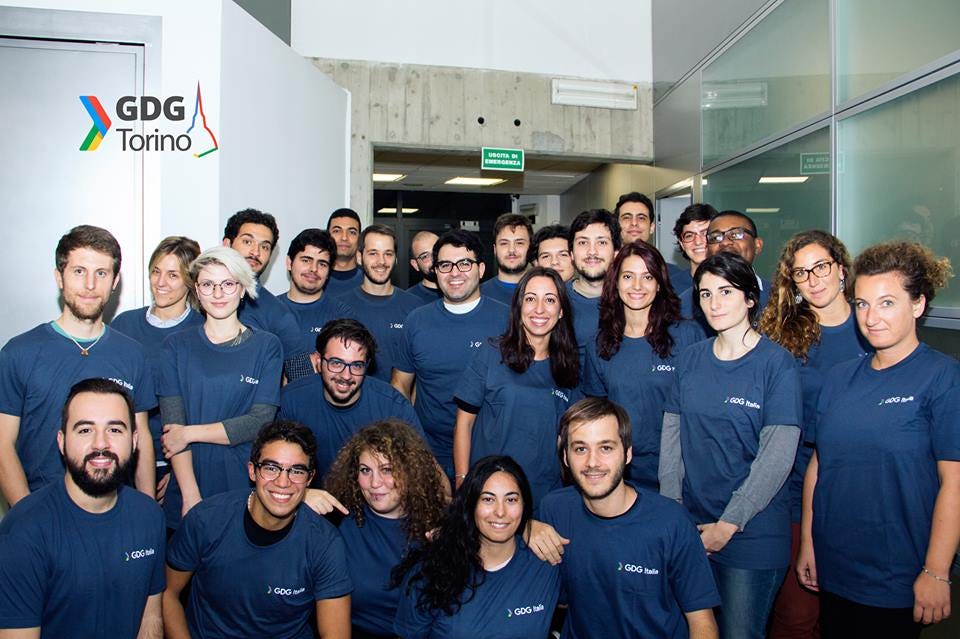 Community, a GDG love story.. A volte mi chiedo perchè partecipo al… | by Valentina Mazzoni ...