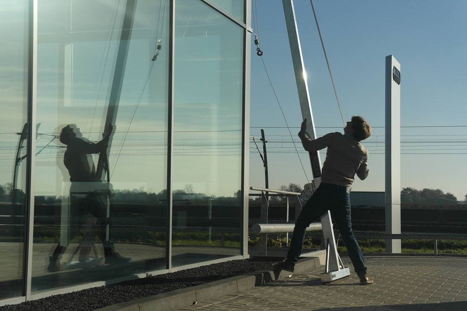 Introducing Glaskar: The Modern Facade Knight | by Gevelridder Nl | Jul, 2024 | Medium