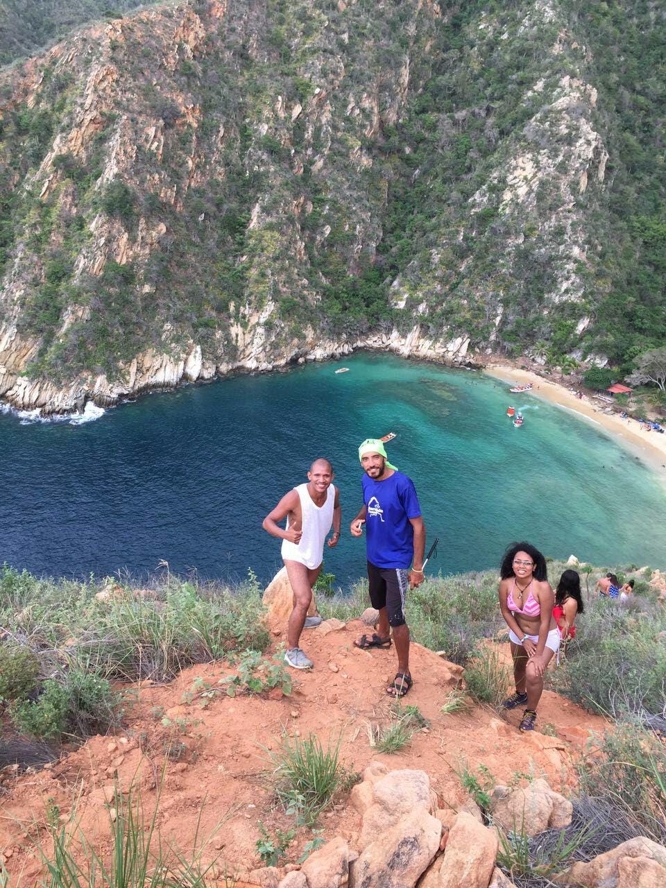 Mi primera aventura mochilera en Punta de Tuja — Choroní. | by ...