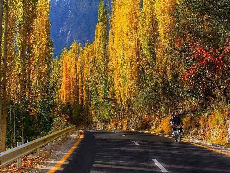 Hunza Autumn Tour. Autumn Tour in Hunza Valley | by Hunzaadventuretours ...