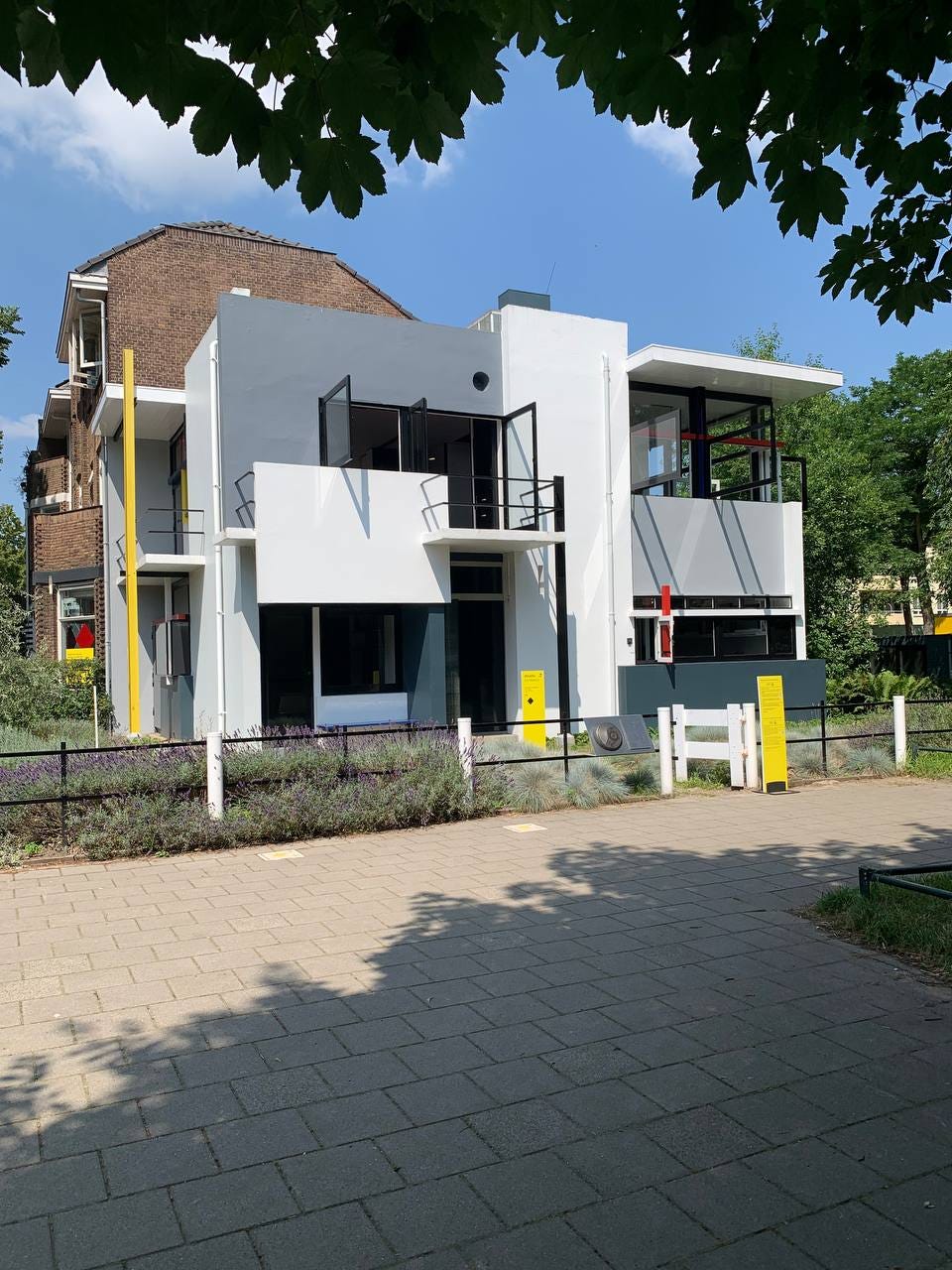 Schroeder House is a building in Utrecht - About NL - Medium