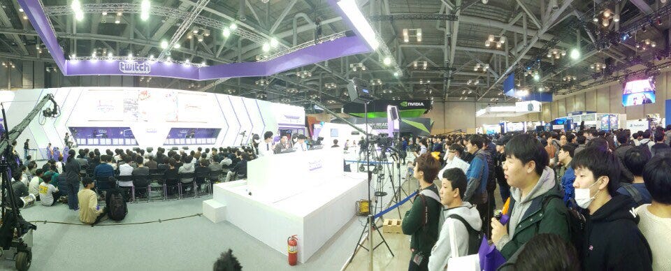 지스타 2016 트위치 부스에서 다양한 콘텐트를 만나보세요! | by Maeng Solji | Medium