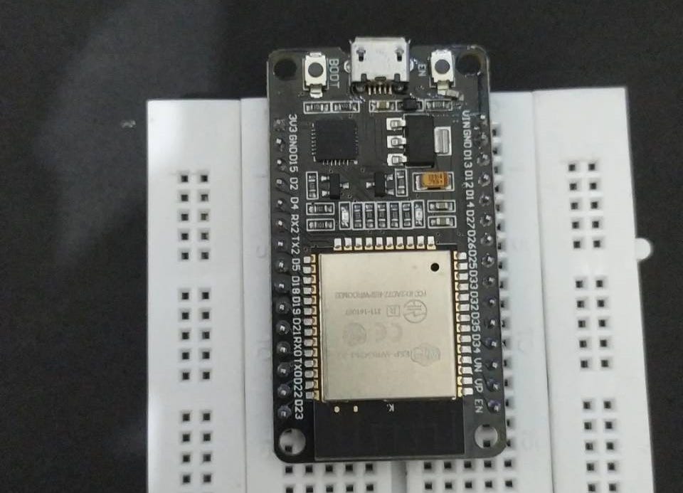 Project 1: Getting Started with the ESP32 — LED Blink | by 18220040 ...