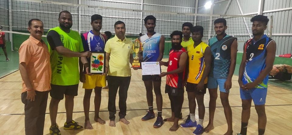 Chandra Sekar presenting award for volleyball players. | by Shantisarna ...