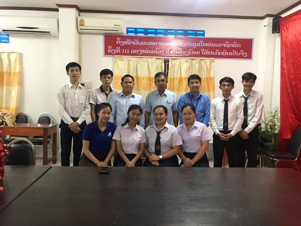 Apprentice of Lao-Top student at Muangnoy secondary school. | by Sithon ...