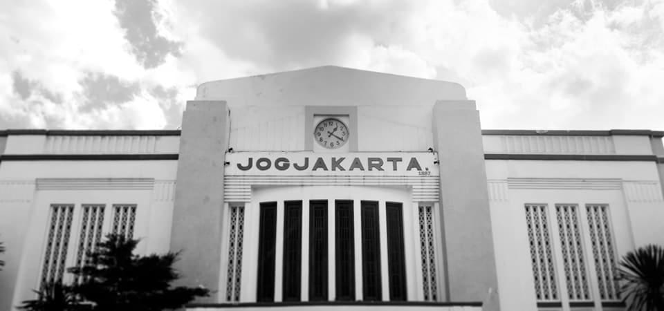 Jogja Kota Kenangan?. Jogja. Kota ini dulu selalu identik… | by ...