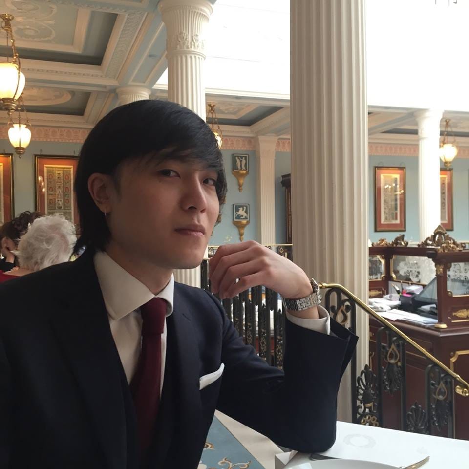 Poker Faces in the Crowd: Hei “Sol Reader” | by Ben Saxton | Medium