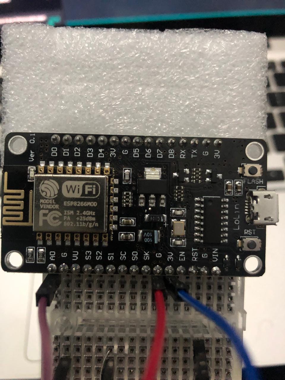 IoT Lampu Nyala/Hidup Otomatis Menggunakan Sensor Cahaya : NodeMCU8266 ...