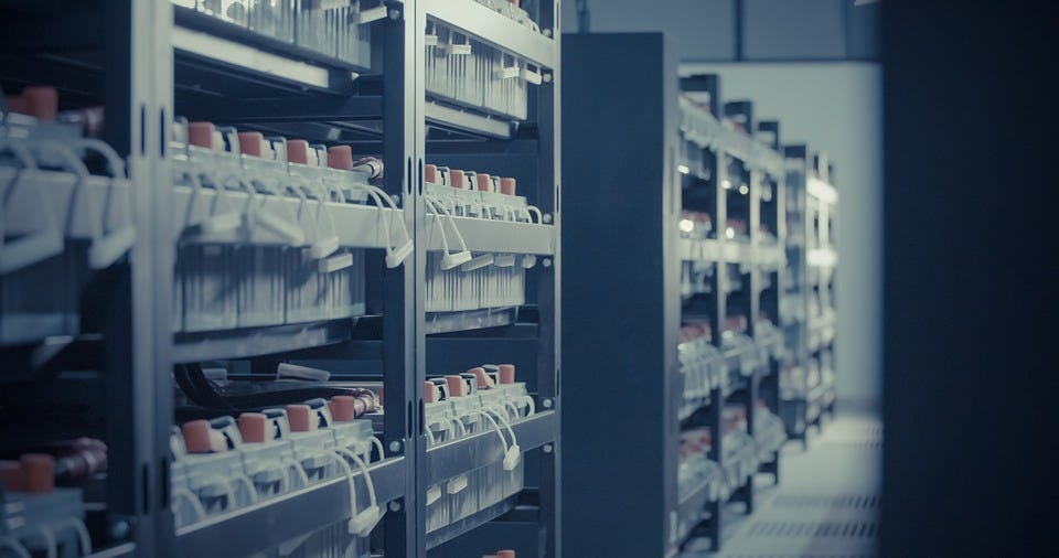 Data Center Services: What Should You Know? | by Naveen | Medium
