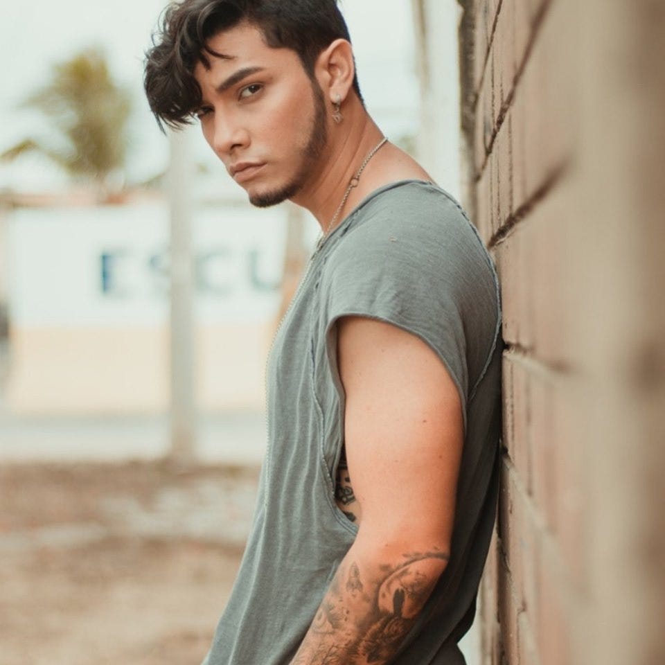 MAVERICK ZM MANABITA DE EXPORTACIÓN | by Daxsen Media | Medium