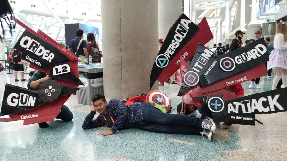 Interface so good that people make cosplay of it — Persona 5 UI ...