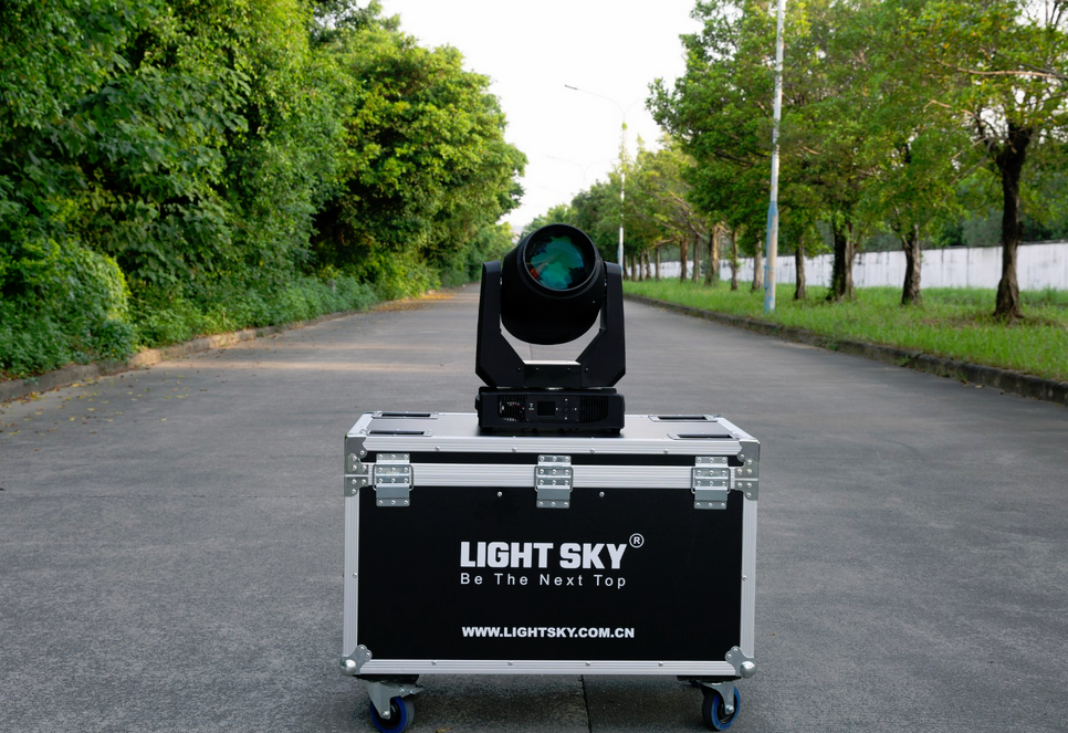 The lighting equipment which is commonly used in Club | by MIDDLEEAST ...