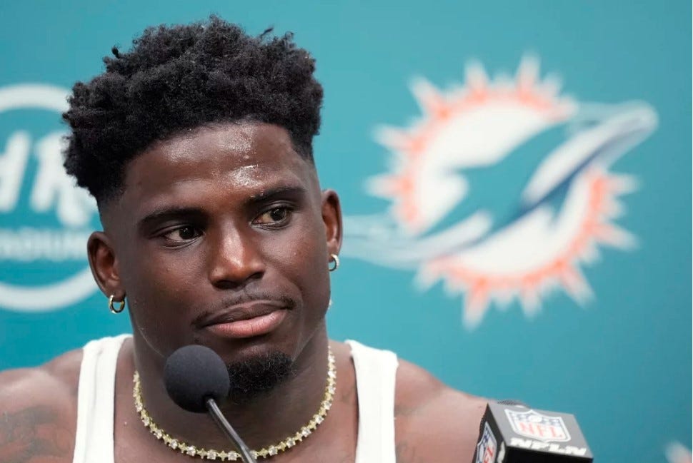 Miami-Dade Officer Placed on Leave After Tyreek Hill Detention Incident. - Muhammad Al Mamun ...