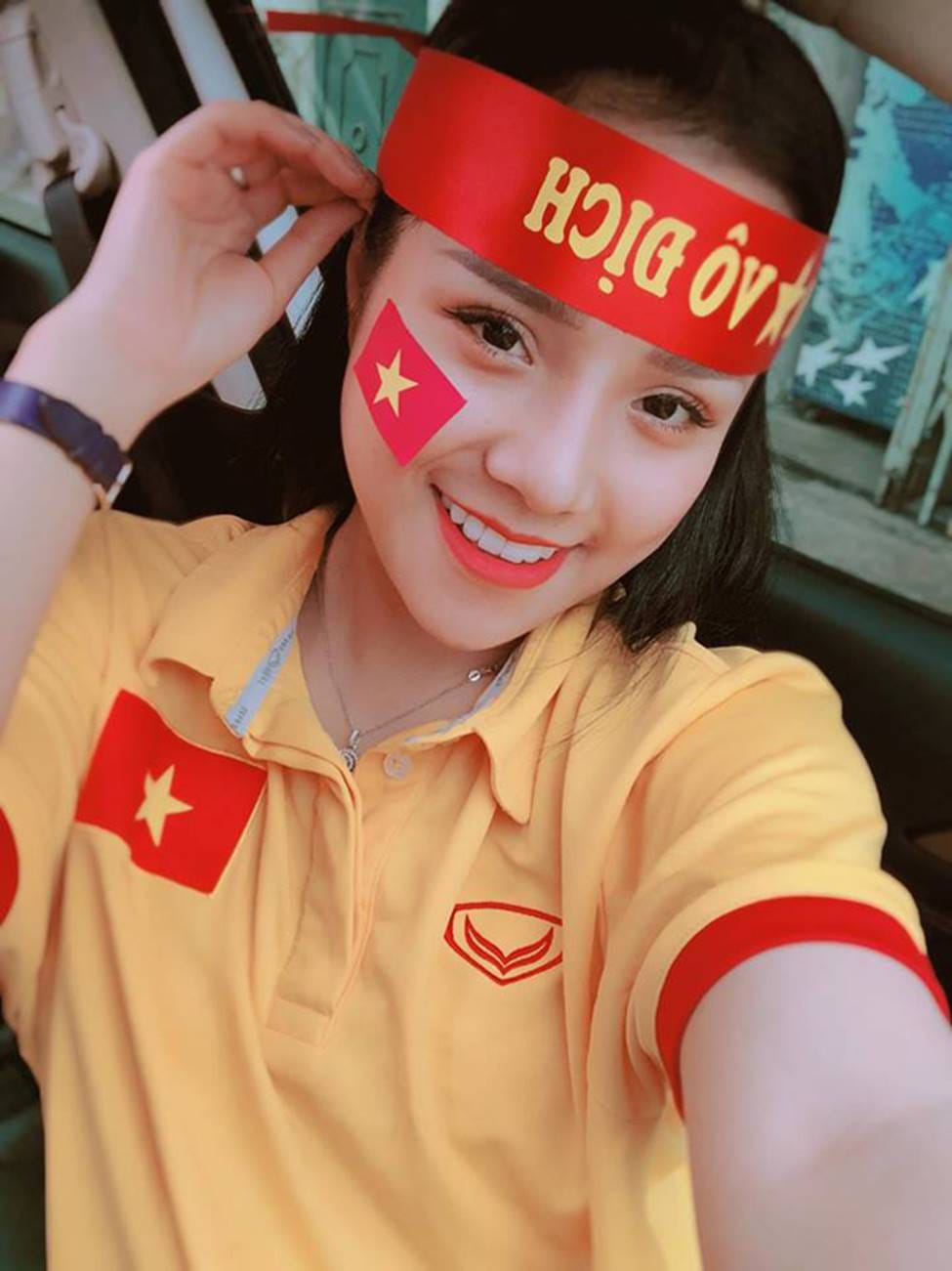 hotgirl thuong vo tung bo anh goi cam nhat xem: https://vnzb.pro/anh-hotgirl-thuong-vo #vnzb # ...