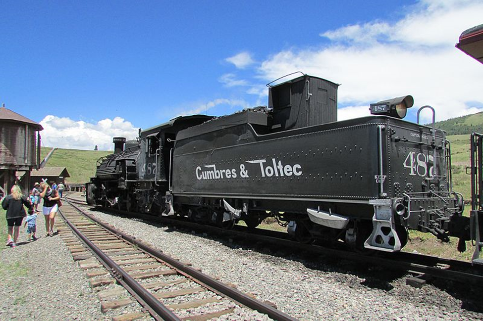 You Need to See These Authentic Beautiful Fascinating Railroads | by ...