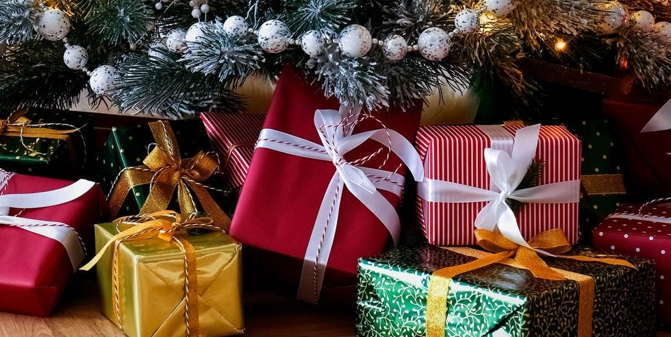Unique ideas for your next Christmas Gift Hamper | by Sarah Jain | Medium