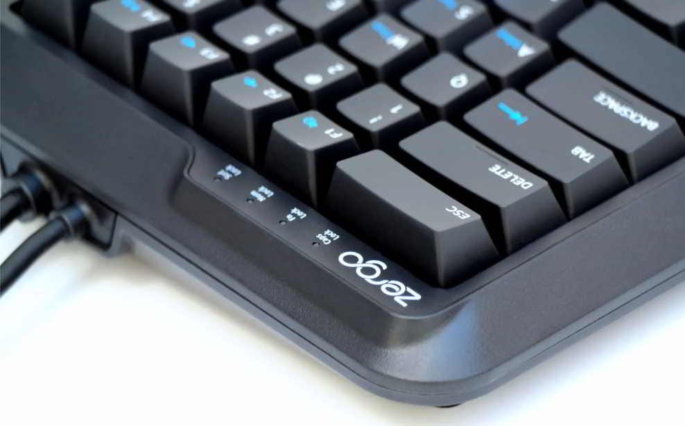 The Zergotech Freedom Ergonomic Keyboard is reviewed by Ergonomic ...