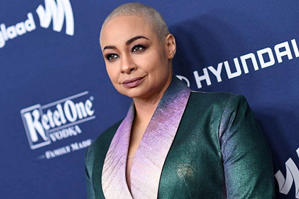 #RavenSymone Reviews How The ‘#WebDetonated’ For Saying She Was ‘# ...