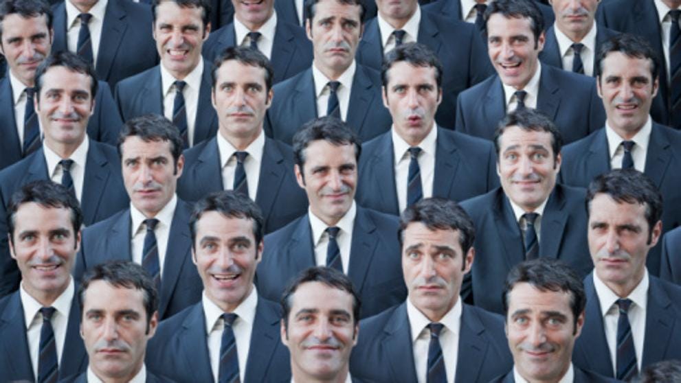 Síndrome de Frégoli. El Síndrome de Frégoli es un delirio de… | by ...