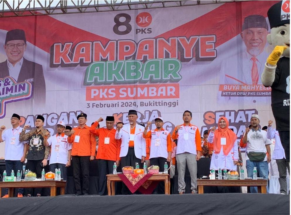 Ketika Dakwah Menjadi Alat Politik: Strategi Partai Islam dalam Merebut Hati Umat | by Celia ...