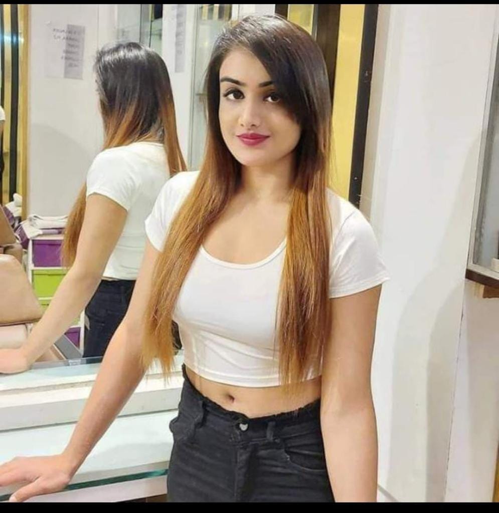 Call Girls in Ina Metro Delhi ,+918826400941 Incall & Outcall 24/7Hrs Service Available Delhi ...