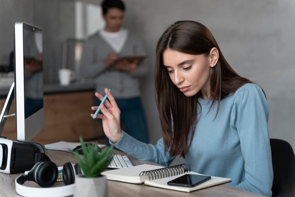 10 Questions to Ask Before You Hire a Chicago App Developer | by Kris Cooper | Apr, 2025 | Medium