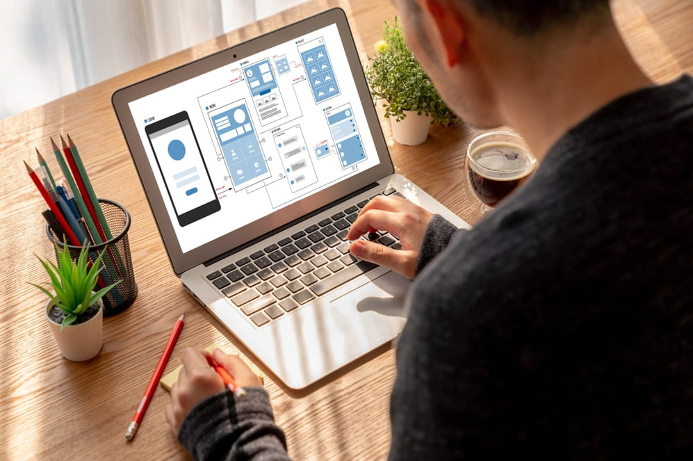 Is UX Design a Good Career? 10 Reasons to Choose this Path! | by Ui Expertz | Medium