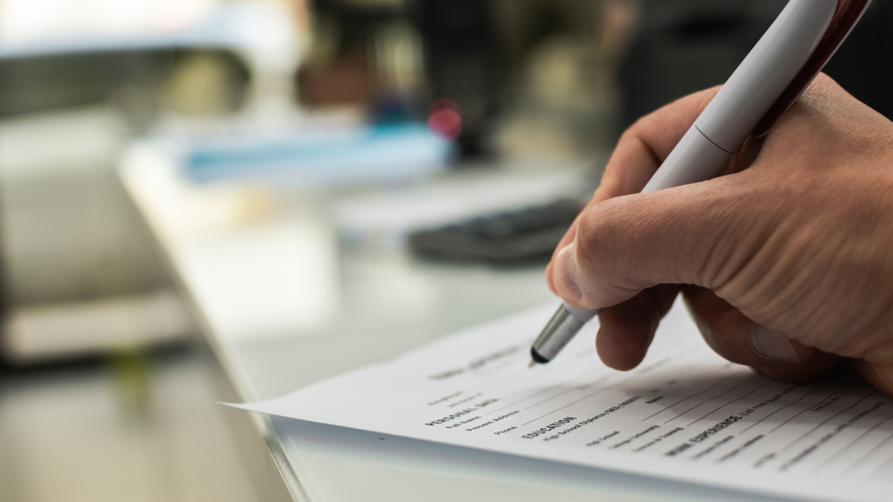 A Peek At Professional CV Writing Service | by Eric Taylor | Medium